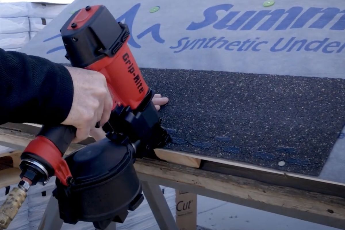 What Is A Shingle Starter Strip And Why Is It Important?